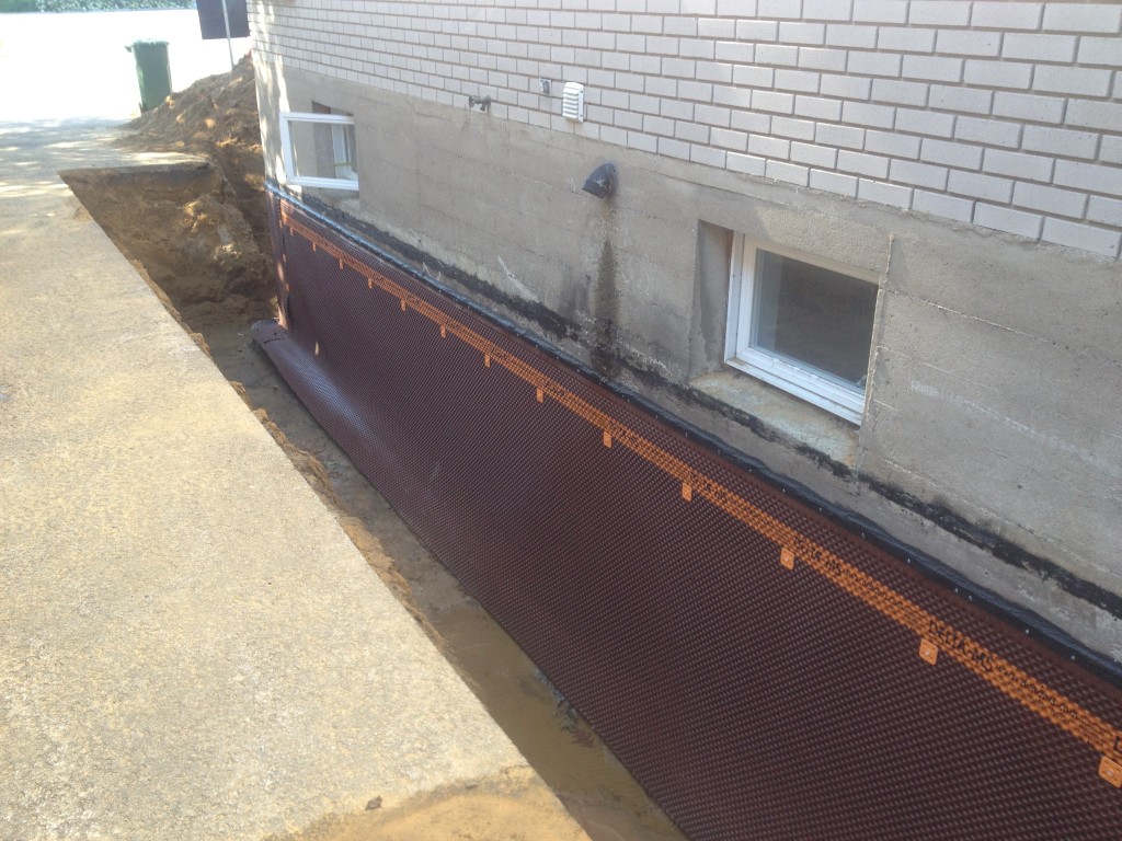 photo membrane fondation - Mini-Excavation Joliette